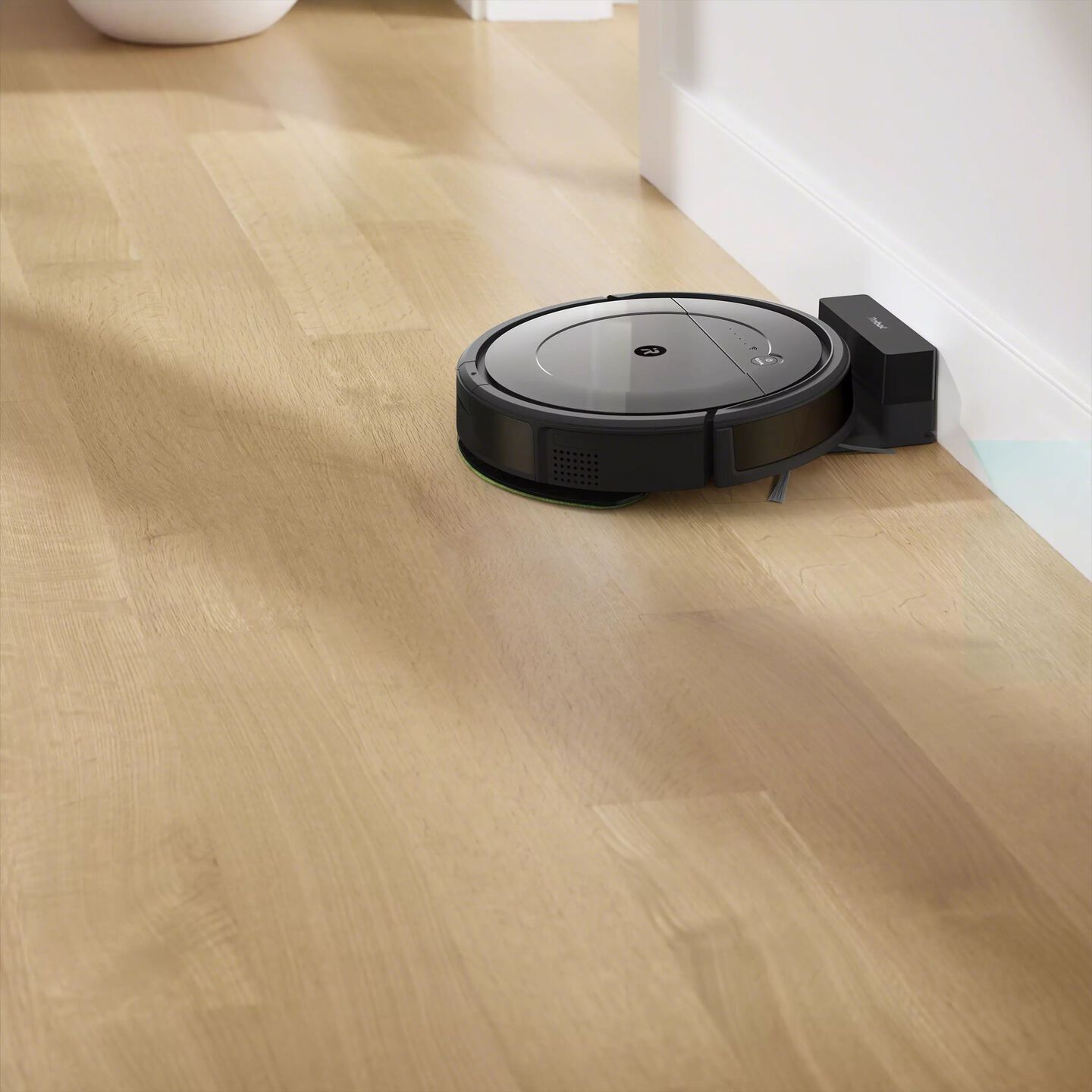Robot aspirador e esfregona Roomba Combo® | iRobot®